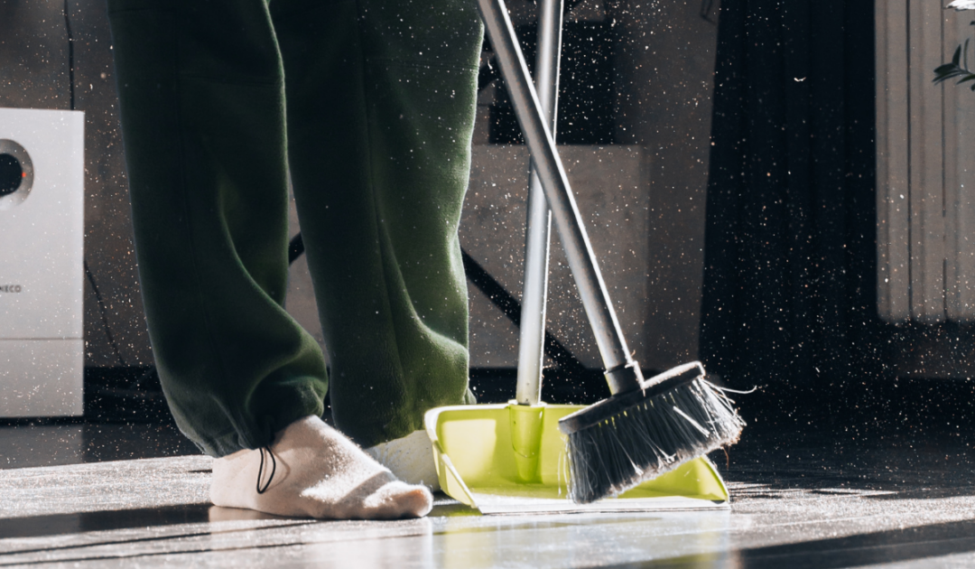 How to Clean Drywall After Sanding (Complete Guide) - DIY All Day