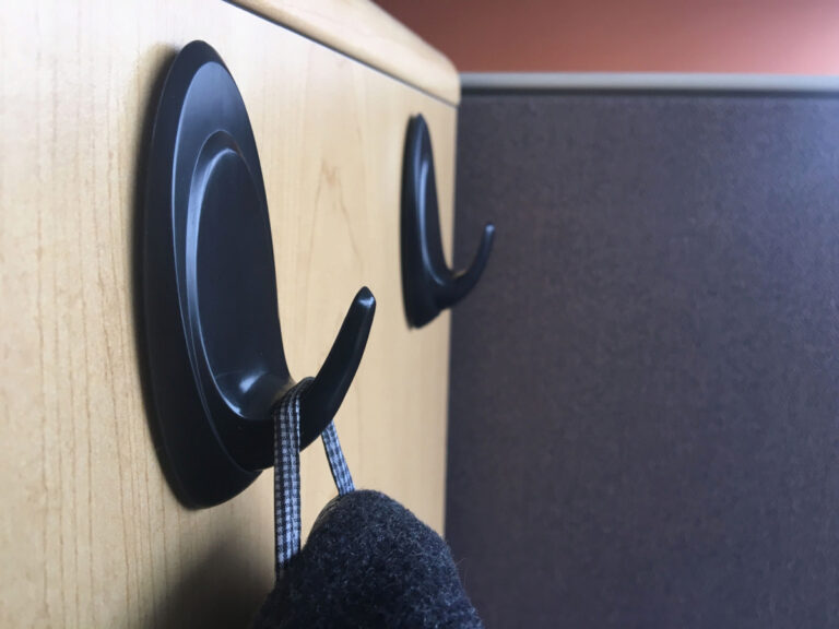 10 Tips for Hanging Curtain Rods With Command Strips - DIY All Day